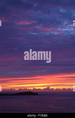 UK Weather, Newquay, Cornwall, 29th, November, 2020, Surfers enjoy warm ...