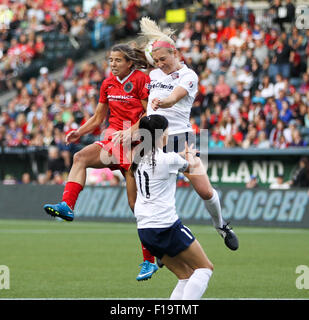 Aug. 30, 2015 - TOBIN HEATH (17) reacts to being fouled in the box. The ...