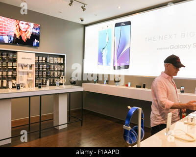 The Samsung Galaxy Studio Interior, SoHo, NYC Stock Photo - Alamy
