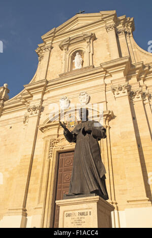Statue In Front Of Gozo Cathedral Stock Photo - Alamy