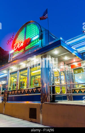 The neon lights of the Brooklyn Diner, in Midtown Manhattan, New York ...