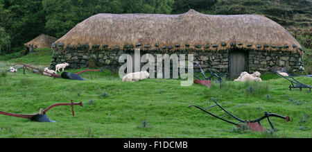 Black house at Colbost, Isle of Skye Stock Photo - Alamy