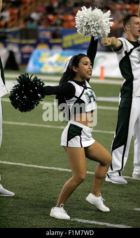 Honolulu, Hawaii, USA. 04th Sep, 2015. Hawaii cheerleaders during ...
