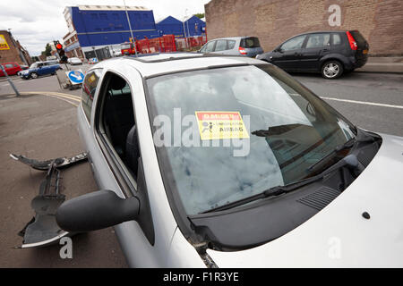 Car airbag warning sticker for on and off uses Stock Photo - Alamy
