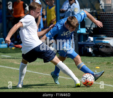 SEP 12, 2015: University of Washington Chico Fraley vs Sacramento State ...