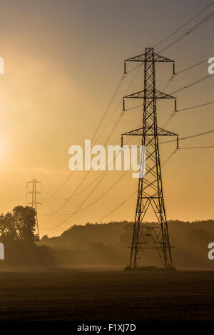 Early morning fog creates an eerie view of the Golden Gate bridge from ...
