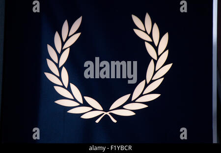 Markenname: "Fred Perry", Berlin Stock Photo - Alamy
