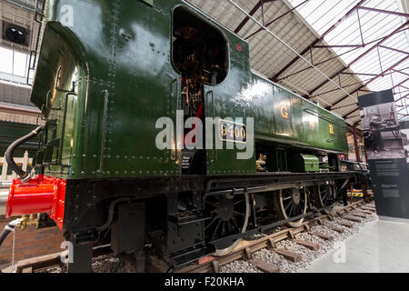 GWR Class 9400 pannier tank No 9466 at Buckfastleigh during the South ...