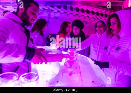 France, Paris, Ice Kube Bar, Bar at -18 Stock Photo - Alamy