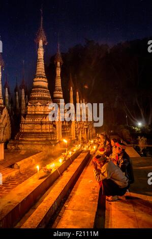People offering prayers during the festival of Eid-ul-fitr at the Jama ...