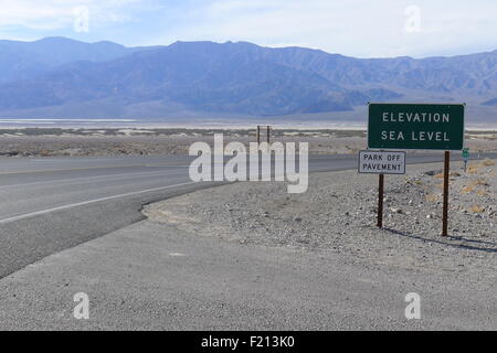 "Elevation Sea Level" road sign in Furnace Creek, Death Valley National ...