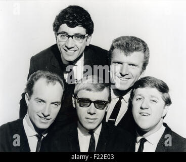 FREDDIE AND THE DREAMERS UK pop group about 1966 with Freddie Garrity ...