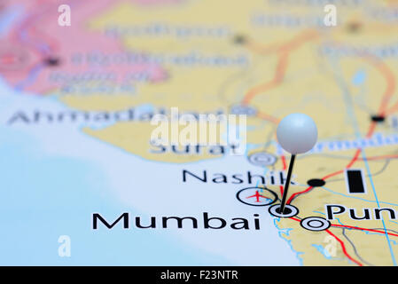 Mumbai pinned on a map of India Stock Photo - Alamy