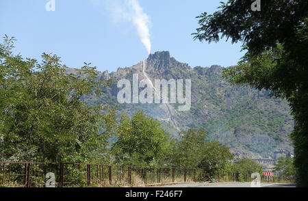 Copper mining and smelting facilities at Alaverdi, Armenia Stock Photo ...