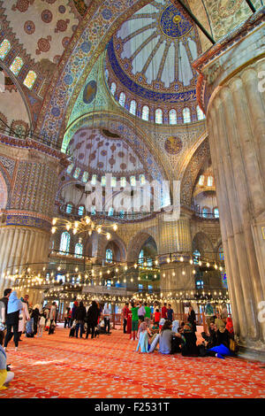 Blue Mosque interior Stock Photo - Alamy