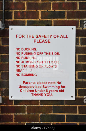 The Pells Pool lido, an open air swimming pool, in Lewes, East Sussex ...