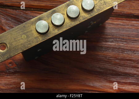 metallic plank with key hole on massive wooden door Stock Photo - Alamy