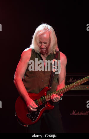 Paul Rodgers live Stock Photo - Alamy