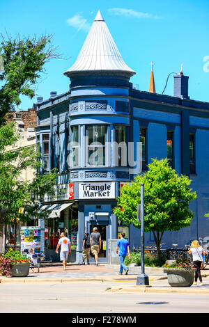 State Street in downtown Madison, a pedestrian zone with restaurants ...