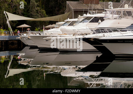 Marina at Akuna Bay Stock Photo - Alamy
