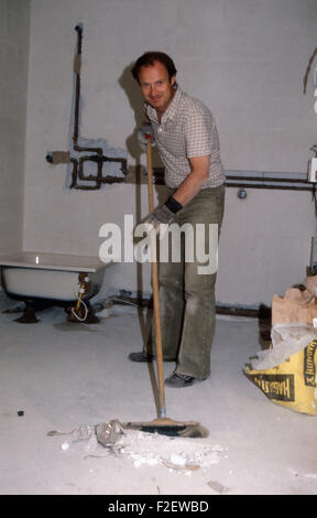 Der deutsche Schauspieler und Produzent Til Erwig an seinem ...