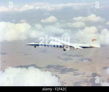 Ames-Dryden AD-1 NASA 805 [NASA via RJF] Stock Photo - Alamy
