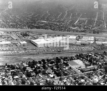 Photograph from December 1978 showing Lockheed's aircraft production ...