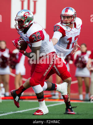 Western Kentucky quarterback Brandon Doughty looks for a receiver in ...