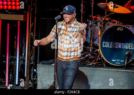 Clarkston, Michigan, USA. 18th Sep, 2015. JOEL HUTSELL guitarist at ...
