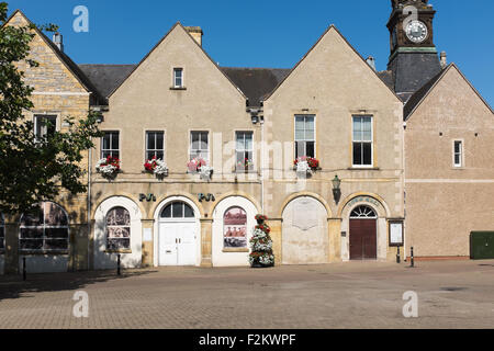Evesham Town Hall in the Market Square in the centre of the market town ...