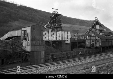 Marine colliery in Cwm in the Gwent valleys. Marine closed in 1988 ...