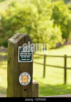 Public Footpath yellow waymarker on wooden Post, Court Wood, Newton ...