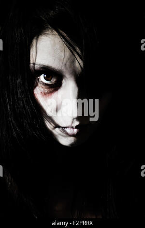 A Yurei, or Onryo - a vengeful ghost, as often seen in Japanese Horror ...