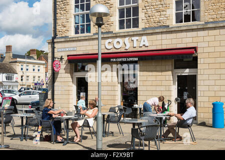 'Costa' coffee shop, Burgess Square, Brackley, Northamptonshire Stock ...