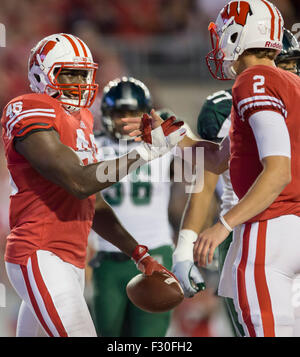 Wisconsin tight end Austin Traylor (46) runs during a NCAA Football ...