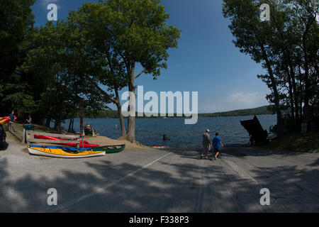 Stockbridge Mass. Berkshire County, Lake Mahkeenac, Stockbridge Bowl ...
