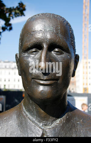 Berlin Mitte, Bertolt Bert Brecht, Helene Weigel, Grab ...