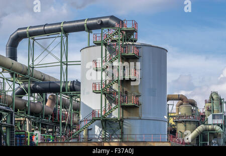 Industrial plant, copper production, Aurubis AG, Hamburg, Germany Stock ...