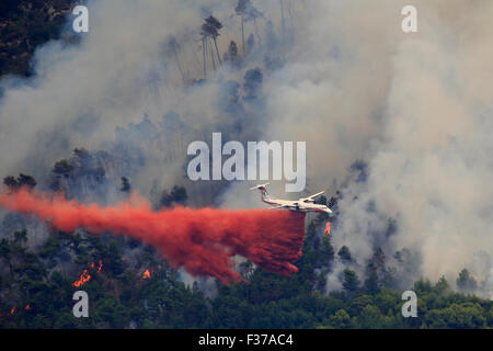 Fire extinction, firefighting aircraft Dash 8 Q400 MR, French Sécurité ...