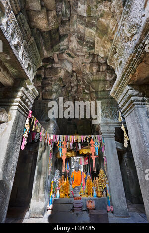 Interior of the Angkor Wat temple, Angkor, Cambodia, Asia Stock Photo ...