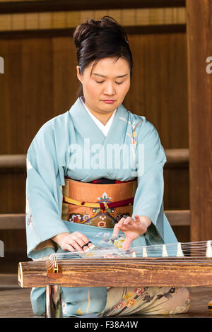 Kyoto, Yasaka Shinto shrine, Noh performance. Young Japanese woman in ...
