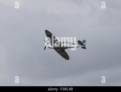 Battle of Britain pilot Tom Neil, now 95, in the rear seat of two-seat ...