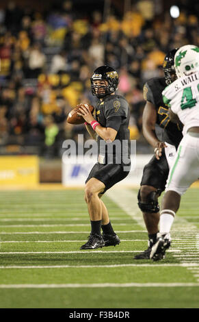 Hattiesburg, MS, USA. 3rd Oct, 2015. Southern Miss Golden Eagles ...