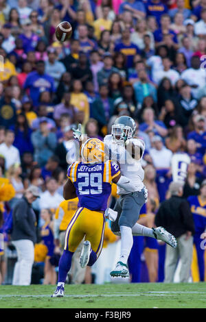 Rouge, LA, USA. 3rd Oct, 2015. LSU Tigers tight end Colin Jeter (81 ...