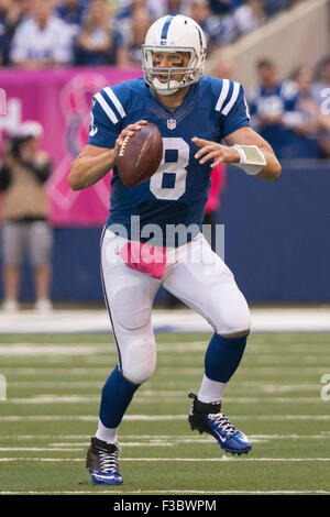 October 4, 2015: Indianapolis Colts quarterback Matt Hasselbeck (8 ...