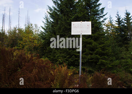 Achtung! Staatsgrenze! (BEWARE State Border sign Stock Photo - Alamy