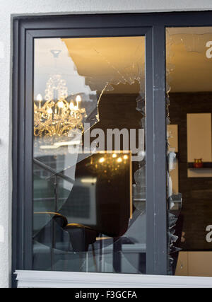 FRANKFURT, GERMANY - OCT 3, 2015: police guards one million people ...