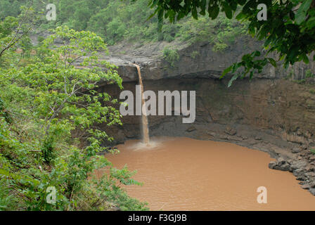 Girmal waterfalls, subir village, ahwa songadh road, saputara, Gujarat ...
