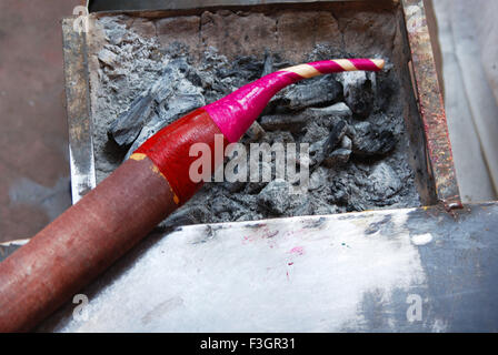 wax bangle making, Jodhpur, Rajasthan, India, Asia Stock Photo - Alamy