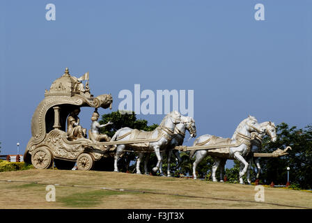 Lord Krishna riding a chariot Stock Photo - Alamy
